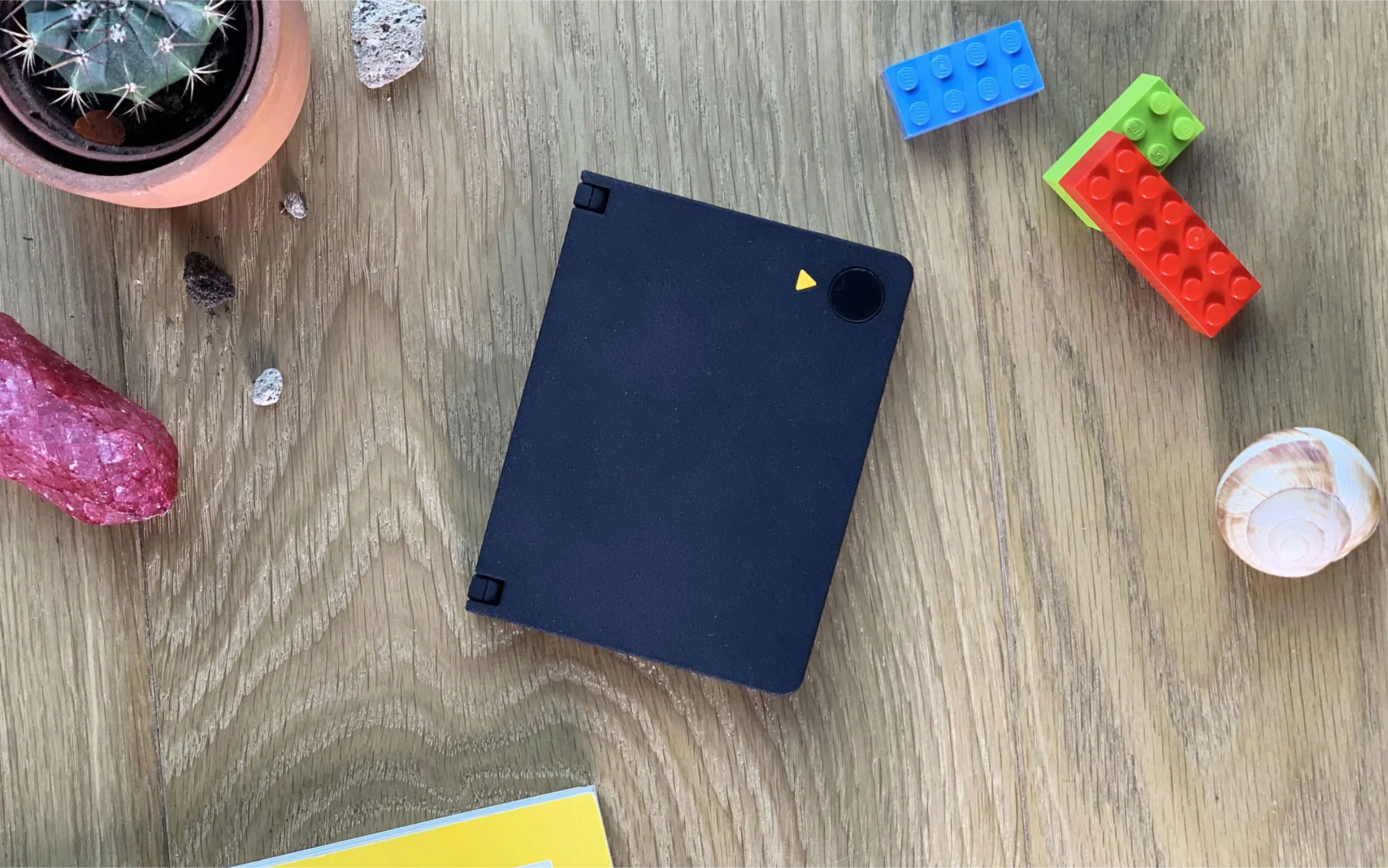 ASH - Ai Pocket Field Guide