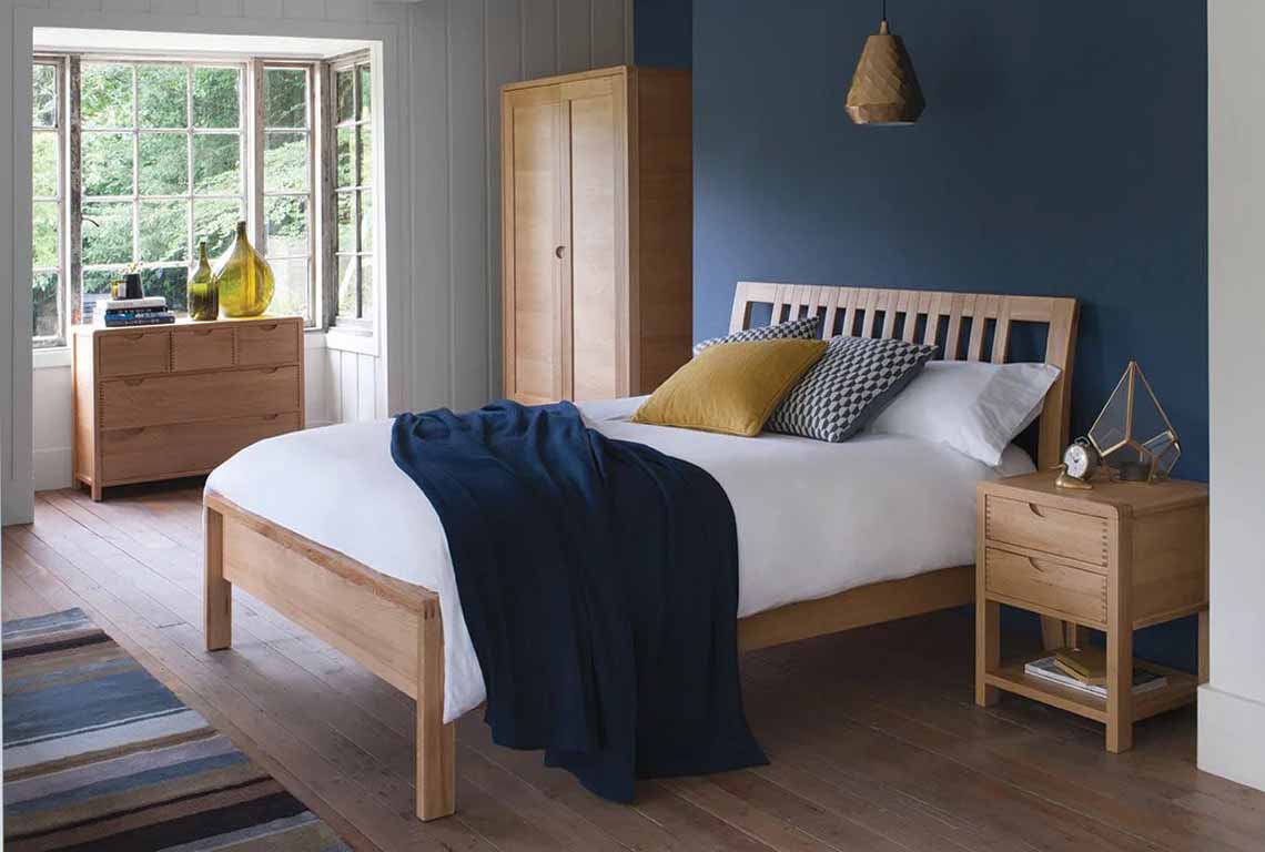 Ercol Bosco 2 Drawer Bedside Cabinet