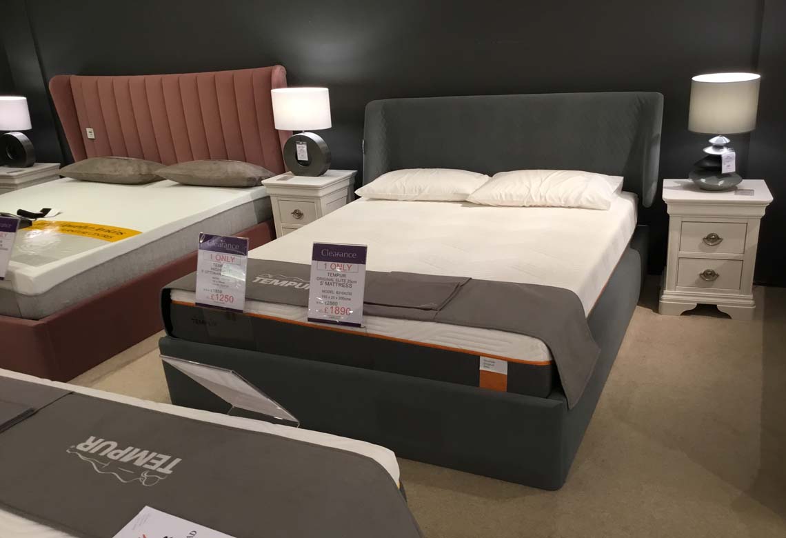 TEMPUR® Highgate 5' Ottoman Bedstead