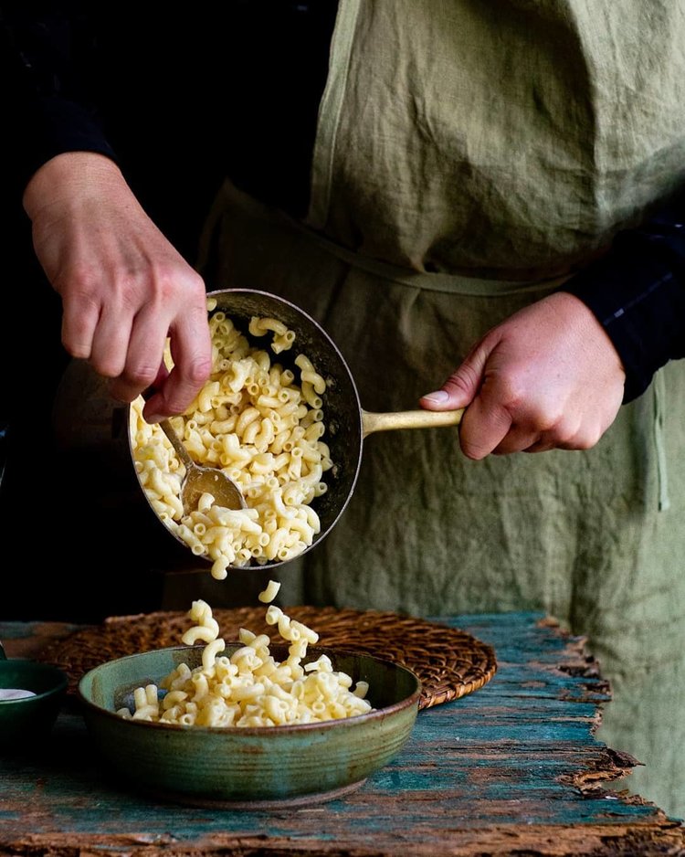 Top 12 moments to capture movement in your food photography