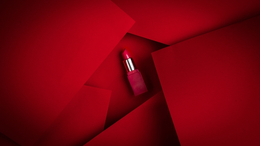 Top ways to achieve commercial photography effects using just paper