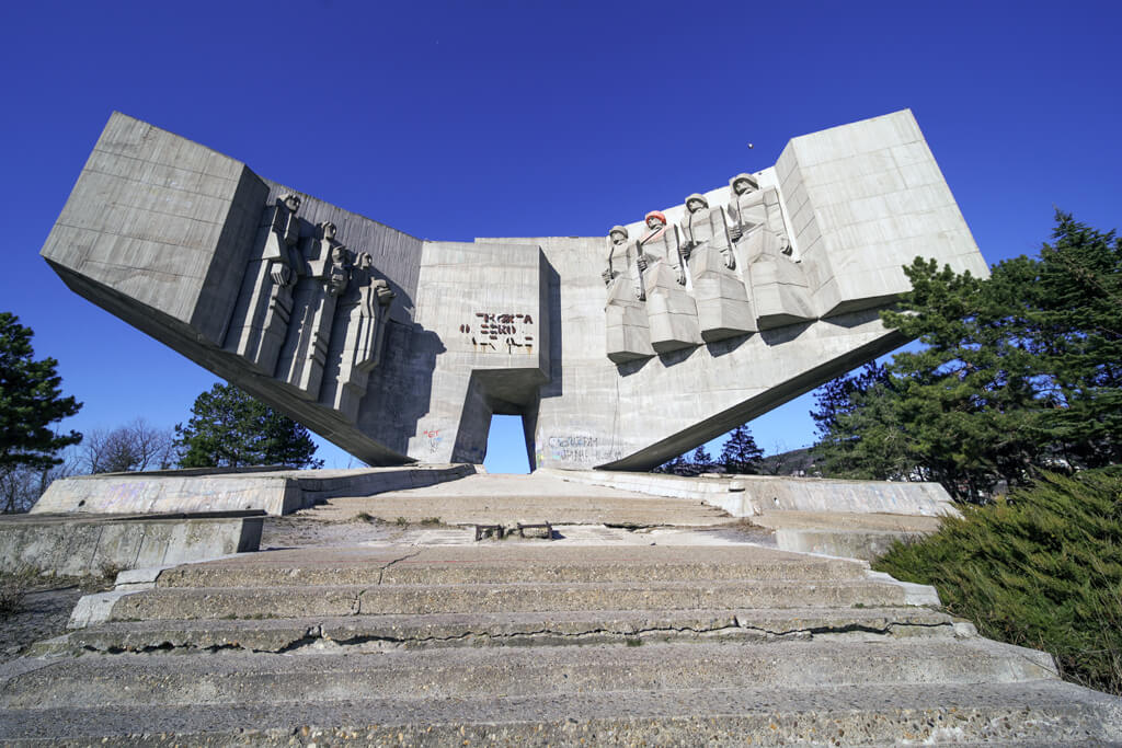 Парк паметник на българо съветската дружба Monument Of The Bulgarian