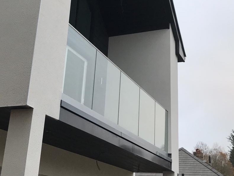 Glass balcony