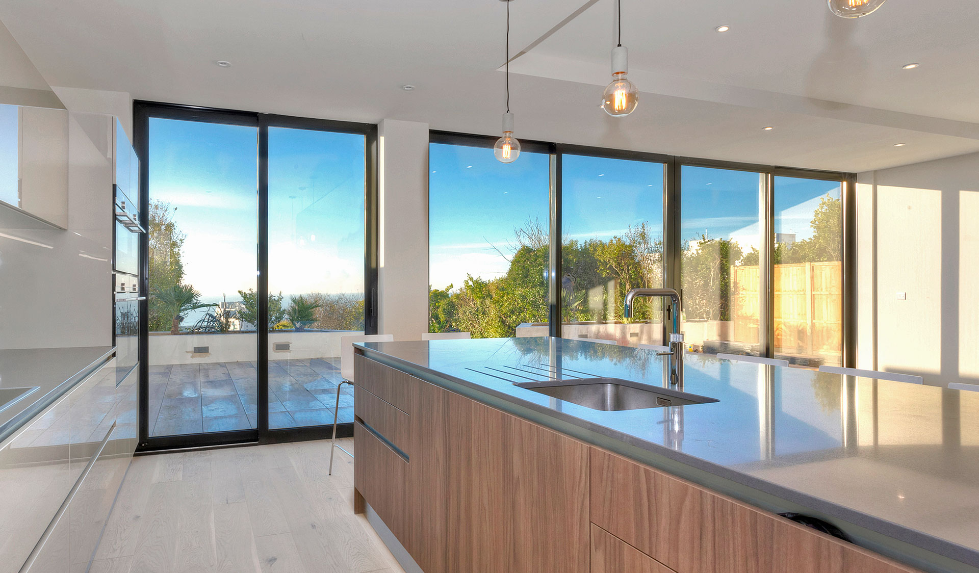 The Cliff, Brighton Case Study | ZakunaCase Study - Bold beautiful ...