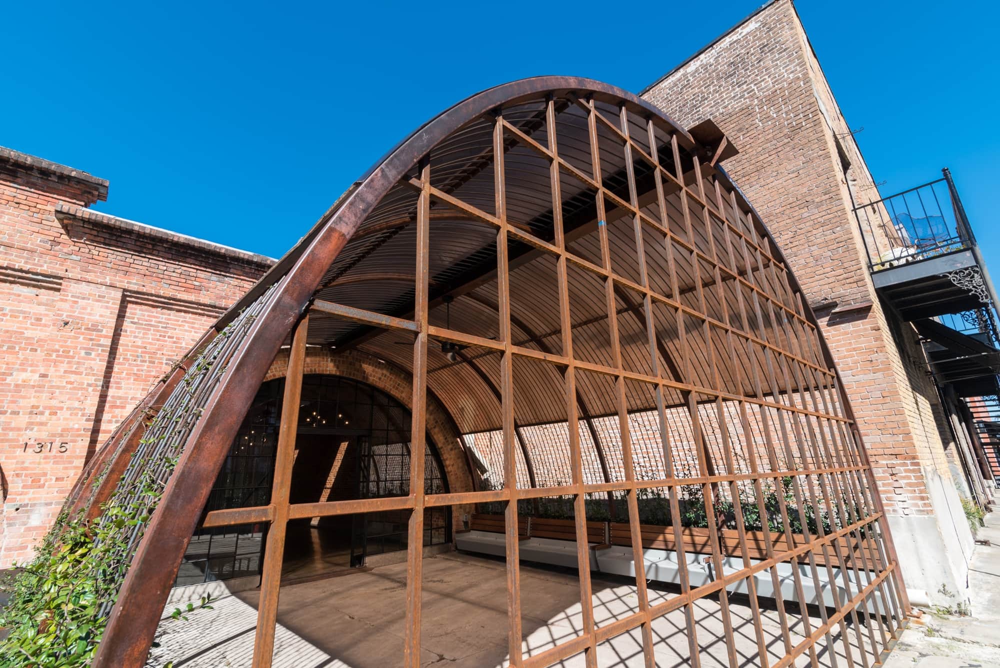 Rentals at Ronin Art House