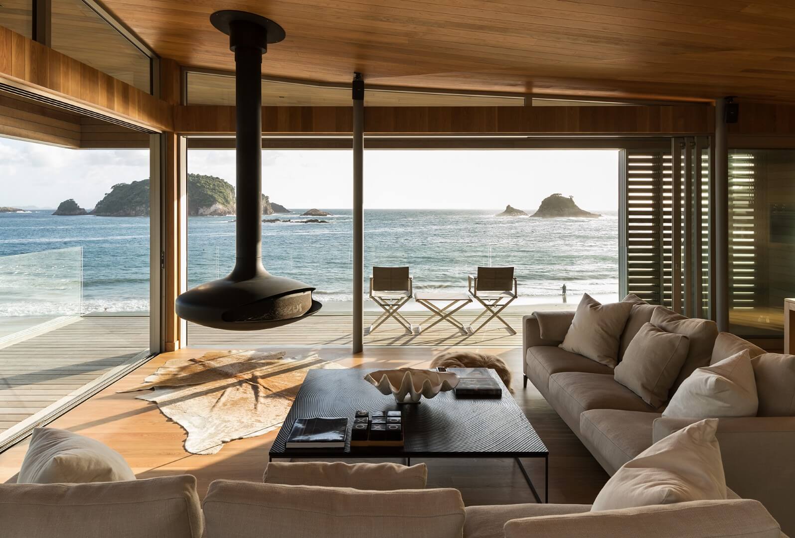 GOOD FORM — 10 Questions with Award Winning Photographer Simon Devitt