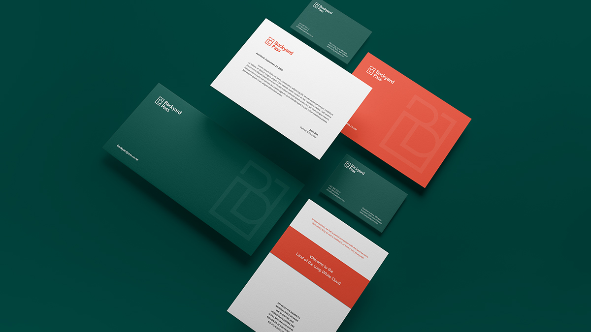 Backyard Pass — Lógos