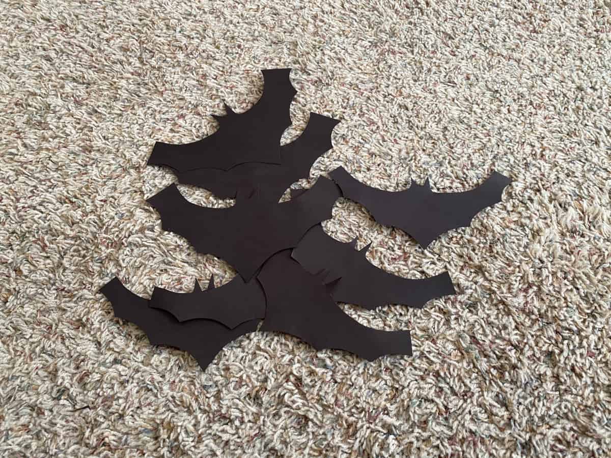 How To Make DIY Halloween Bat Decorations