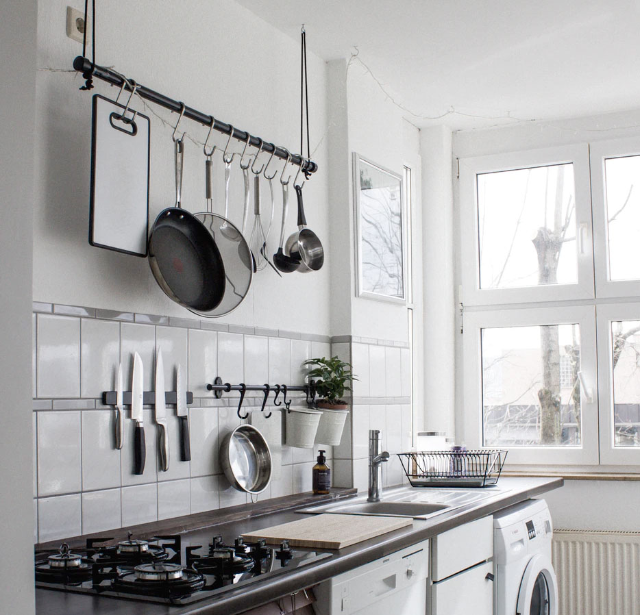 15 Simple Kitchen Counter Organization Tips to Create a Space You Love