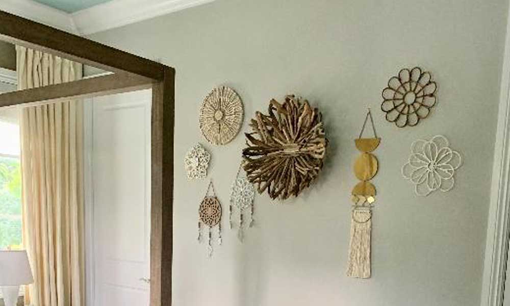 20 Bedroom Wall Decor Ideas to Spruce up your Space