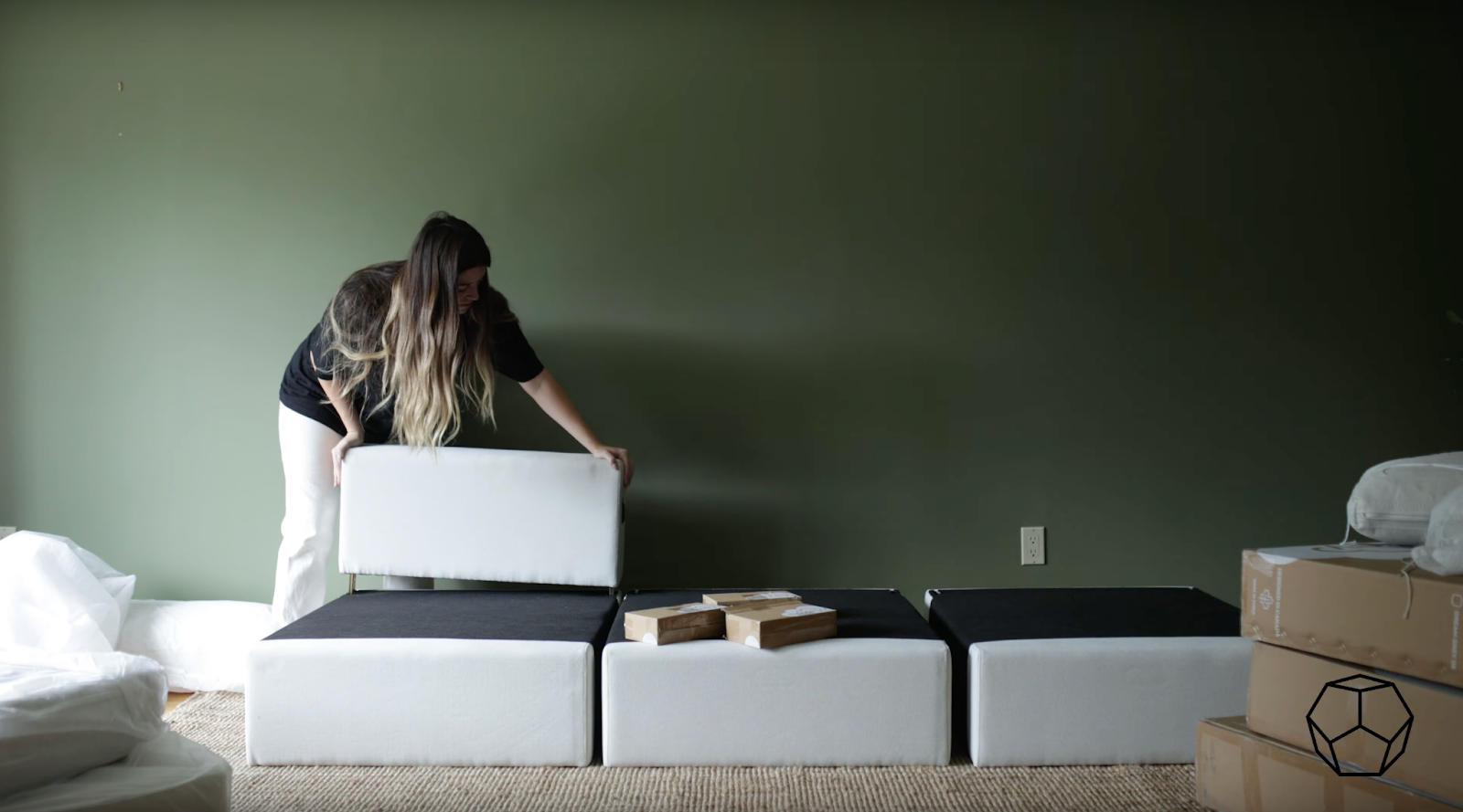 Reviewing Cozey’s Sofa-in a Box: A versatile, Modular Sofa that Can ...