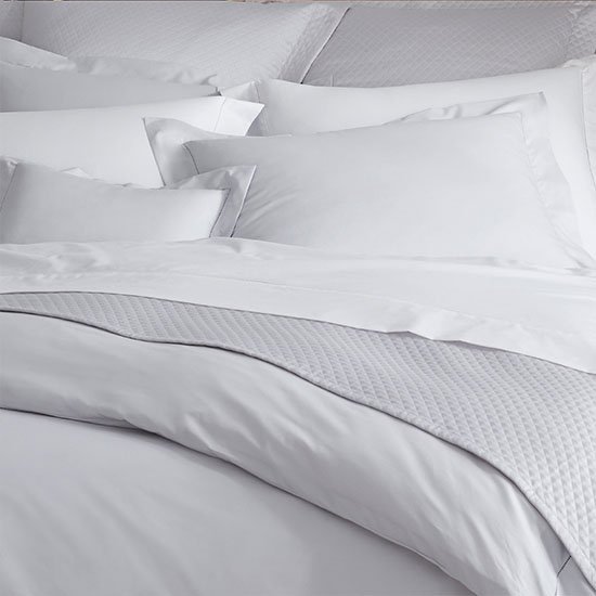 Sferra on Living Cozy