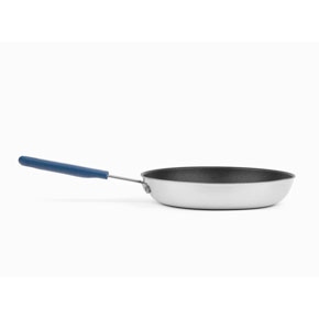 Misen Pan Review: Testing Misen's Nonstick and Carbon Steel Pans