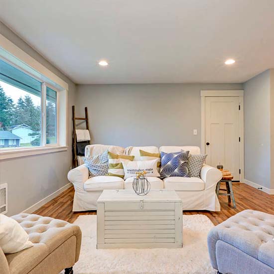 10 of the Best English Roll Arm Sofas to Add Charm to Your Living Space