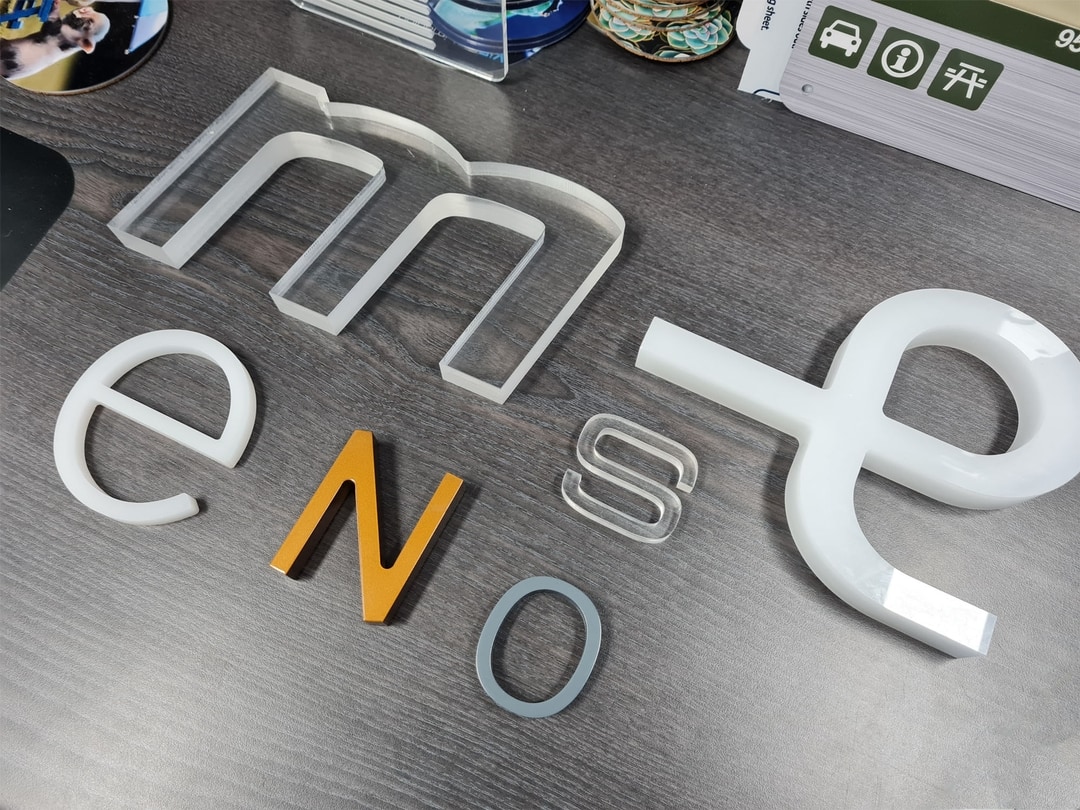 Acrylic, Perspex & Plexiglass Sheets | Visual Imaging Cairns