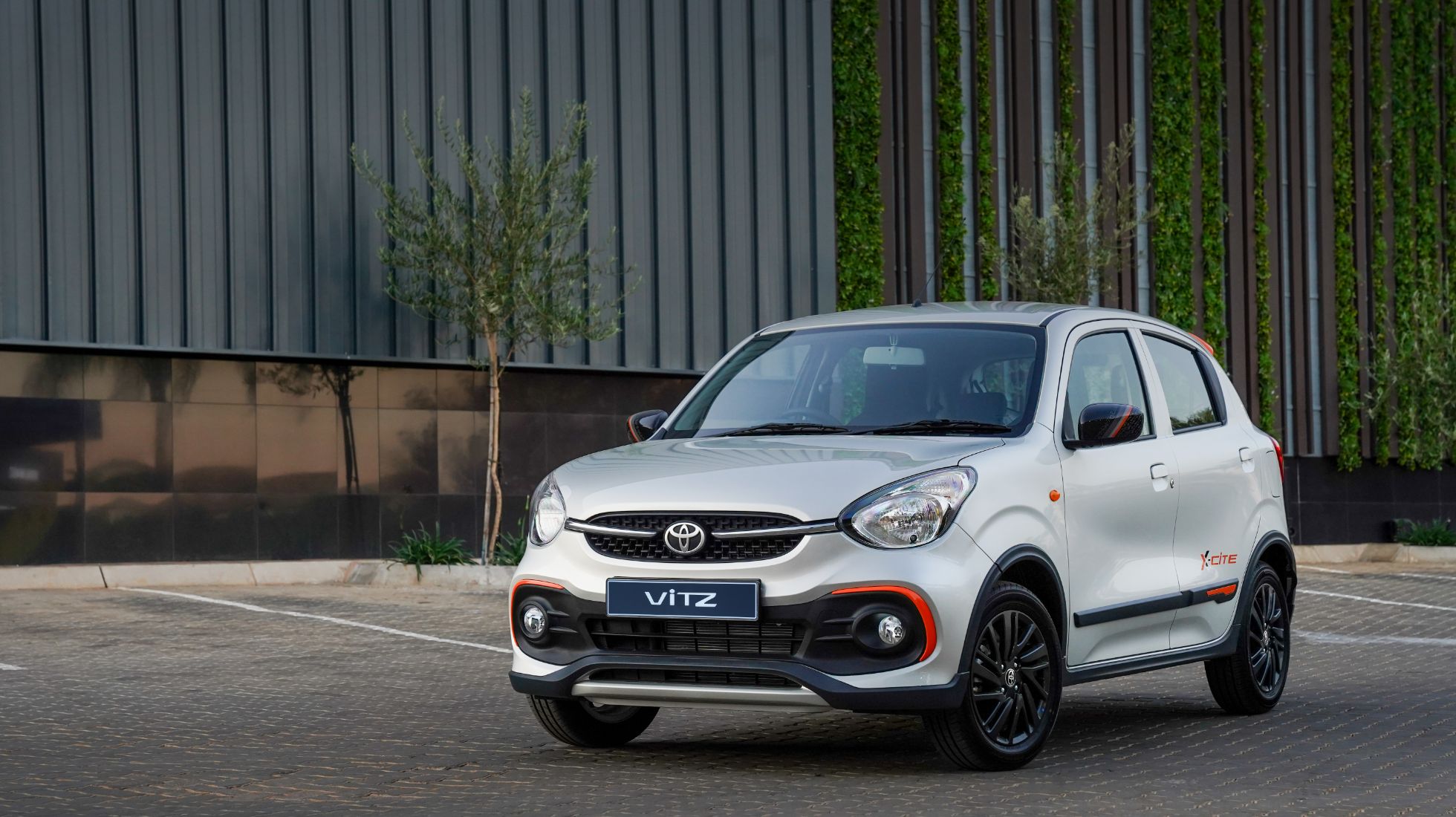 TopGear South Africa | Toyota Vitz X-Cite Brings a Helping of Orange