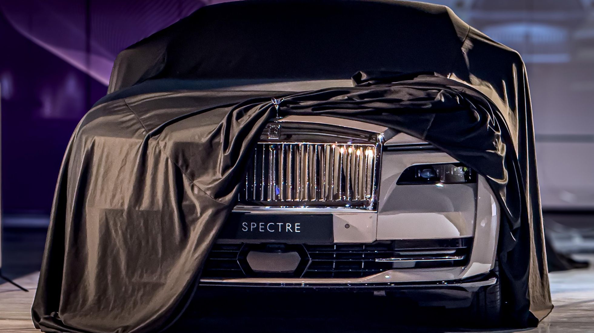 TopGear South Africa | Spectral Beauty: The Rolls-Royce Spectre is here