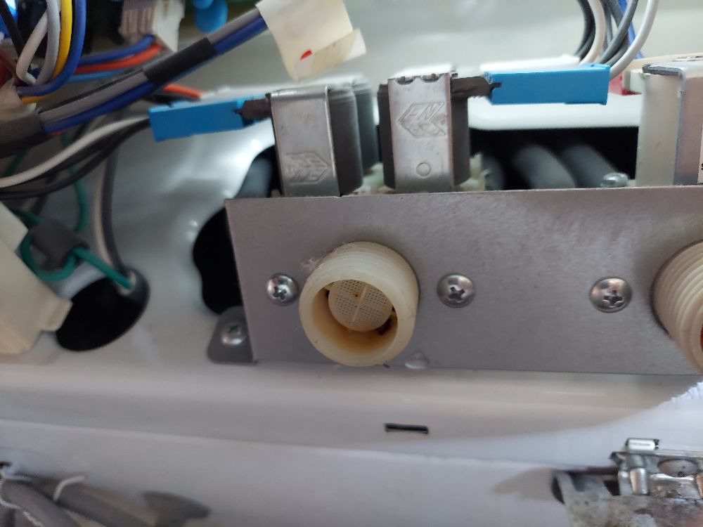 ᐉ LG Washer is leaking (SOLUTION) — Prime Air Solutions