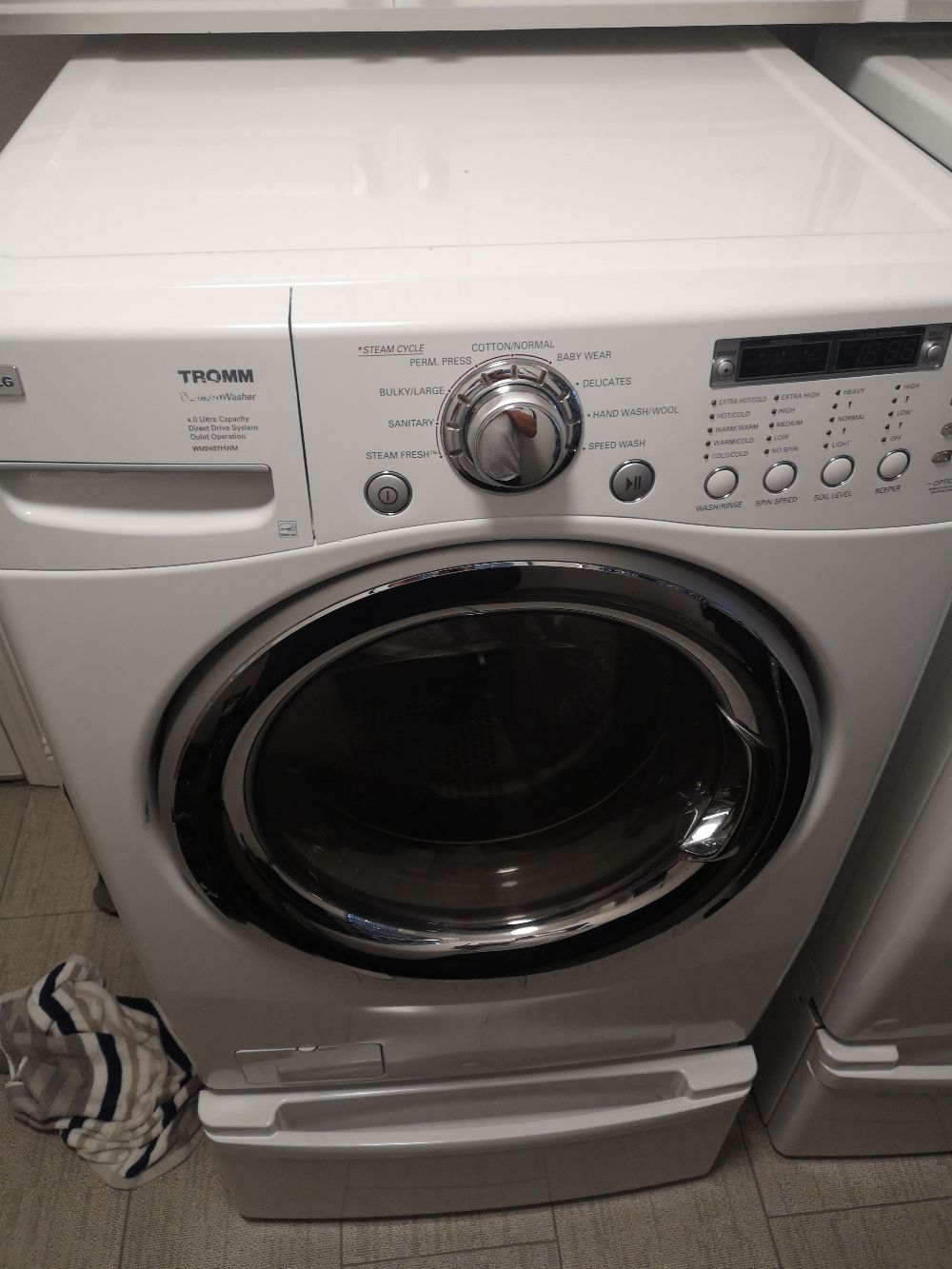 ᐉ Common Solutions for: LG Washer Leaks — Prime HVAC & Appliance Repair