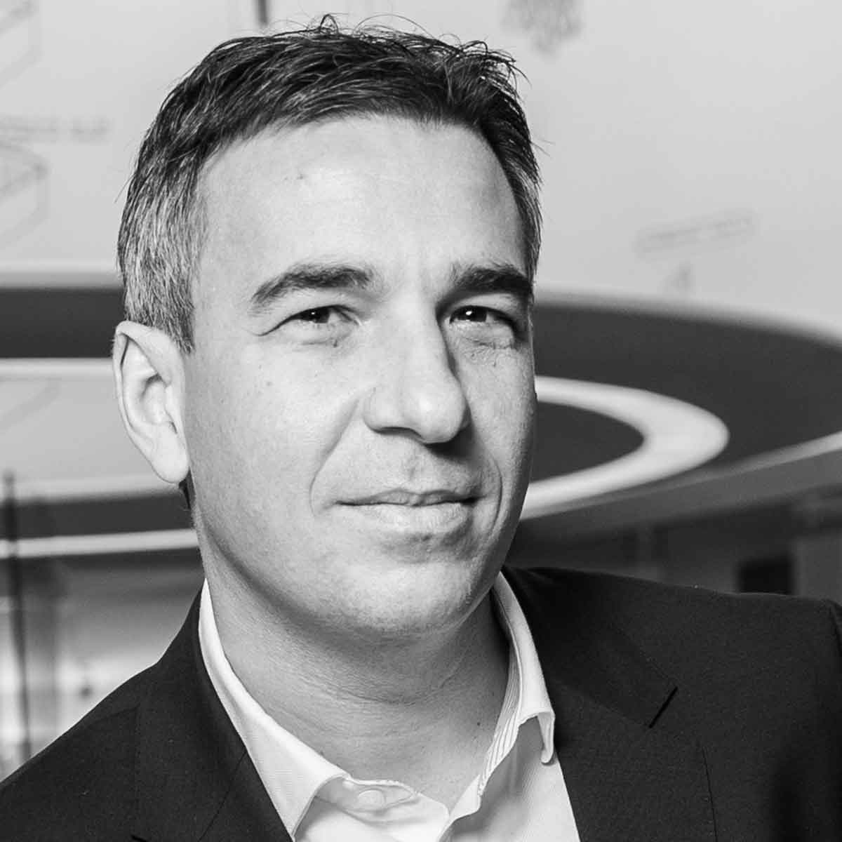 To what extent can mobile apps solve the COVID-19 crisis ...