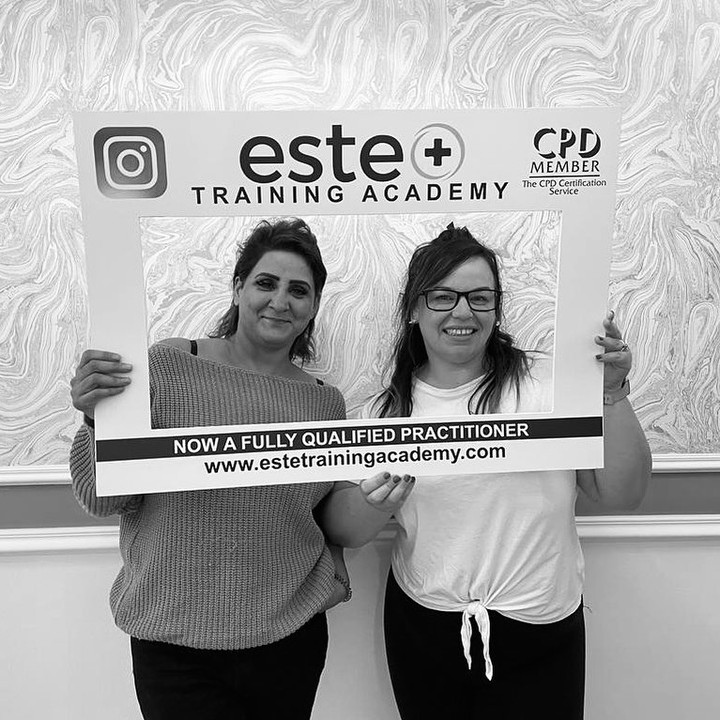 How to Start a Career in Aesthetics - Este