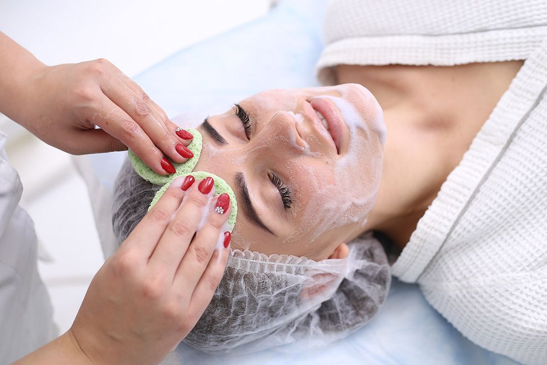 Acne | Types of Acne | Causes & Treatment – Este Medical Group