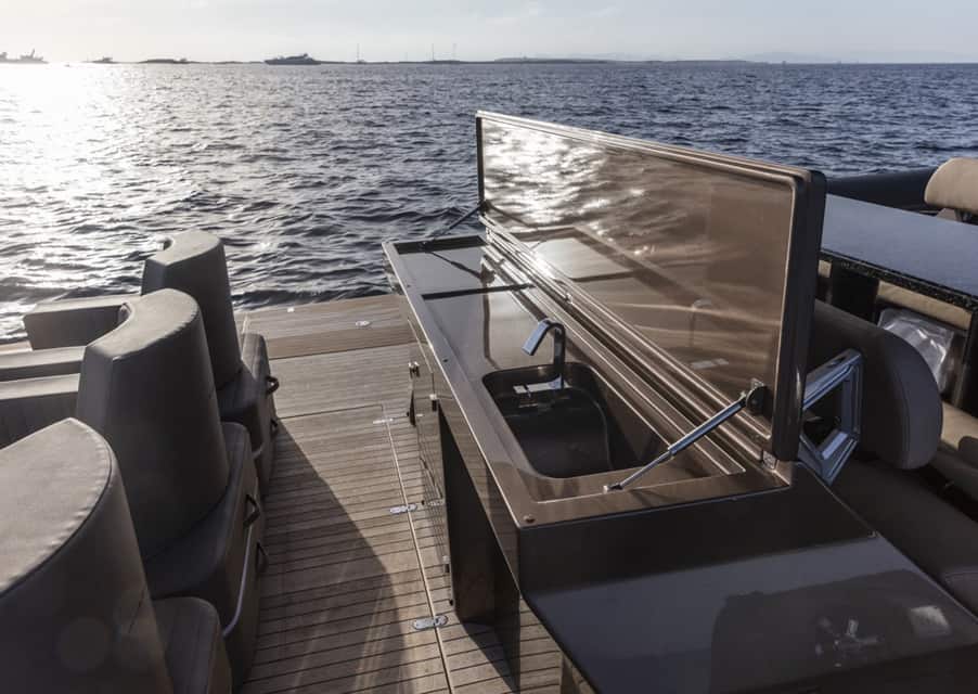 Anvera 48 boat is the new adventure of the ocean