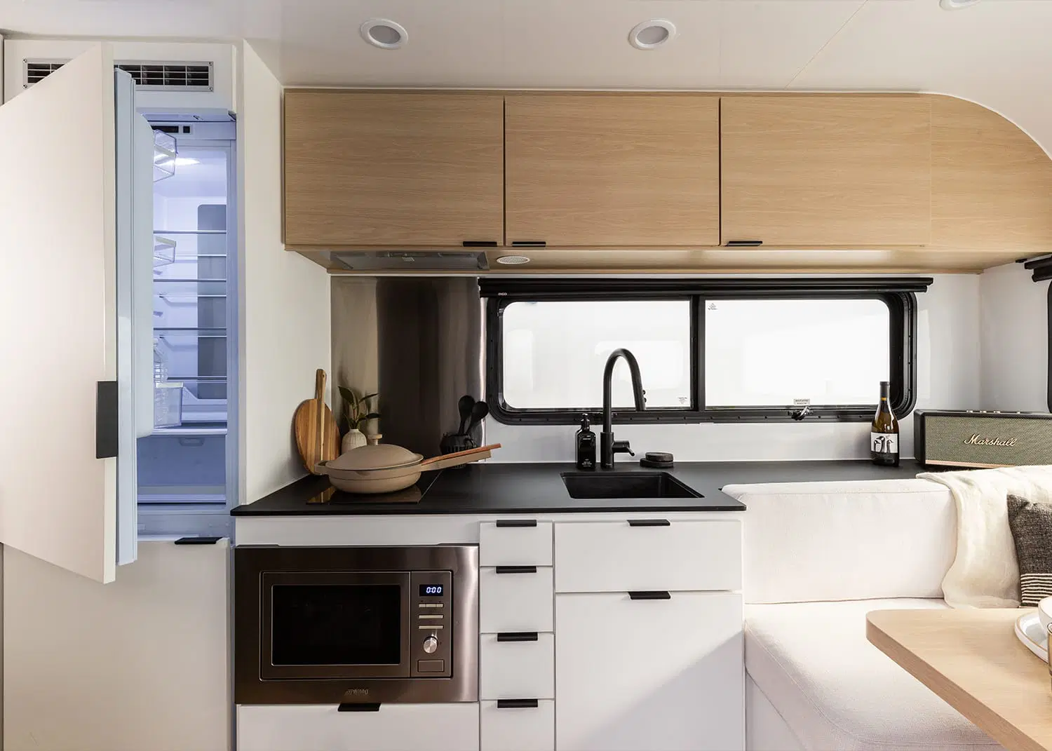 Aero Build Coast Electric Trailer
