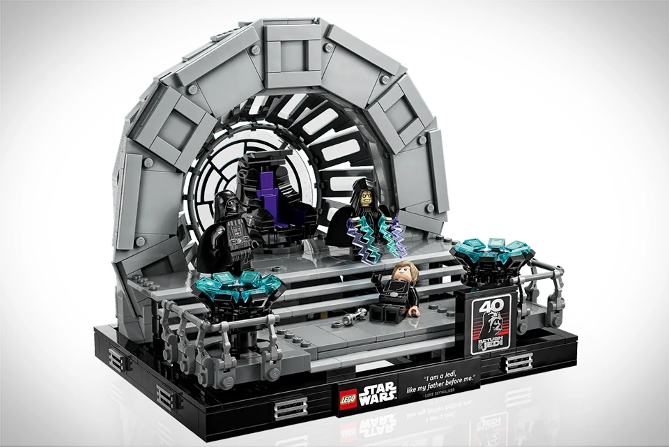 LEGO Star Wars Emperor’s Throne Room Diorama