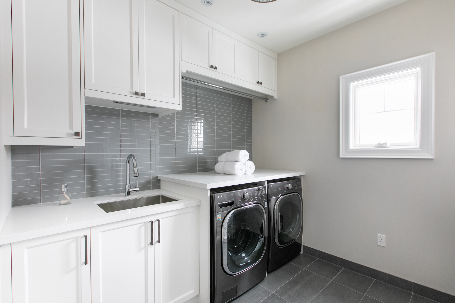 The Architect Laundry Room | NIICO Millwork Group