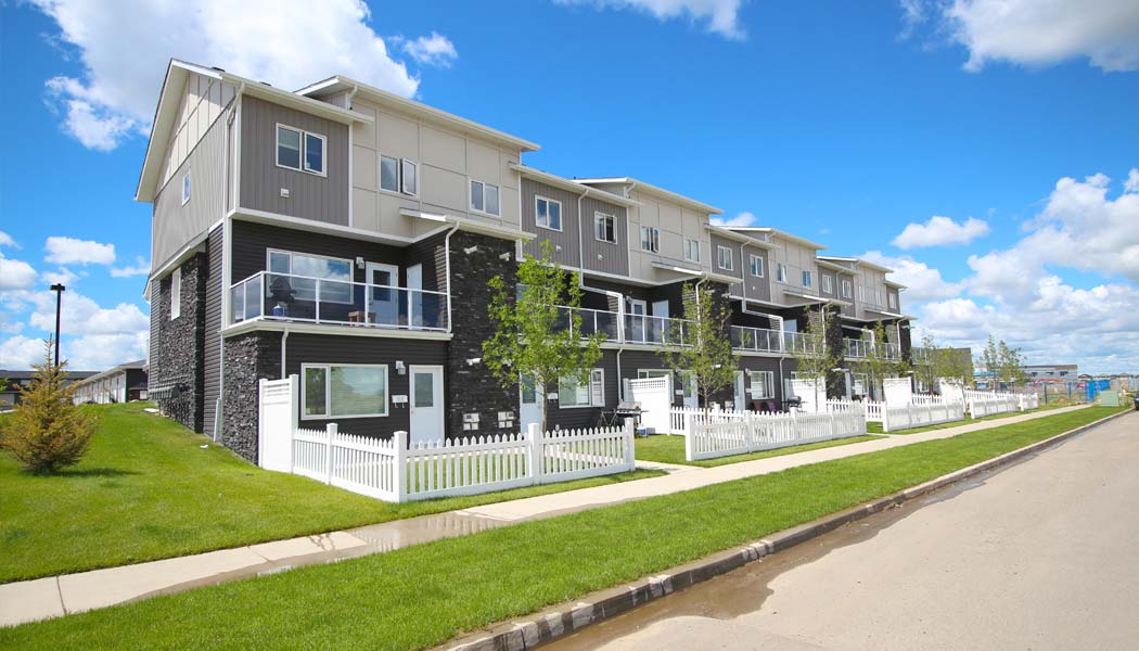 Parkside Townhomes | Evergreen, Saskatoon rentals