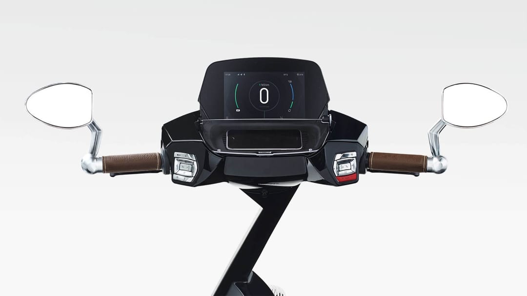 Ujet Scooter Founders Edition