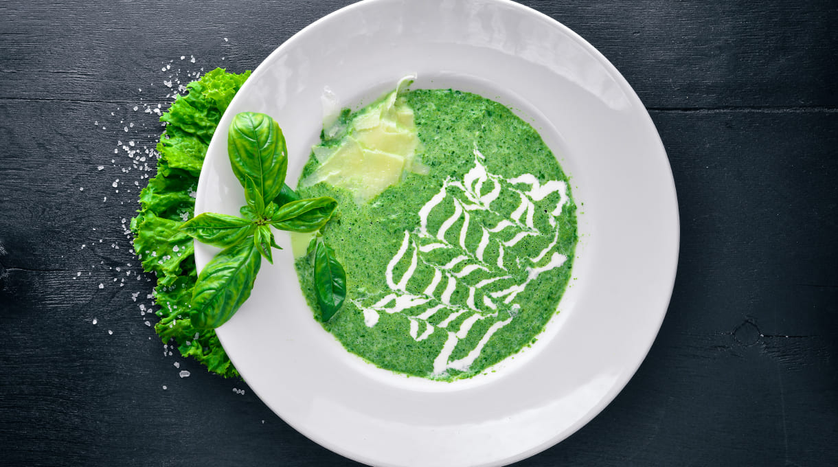 Spanacul: Beneficii și rețete