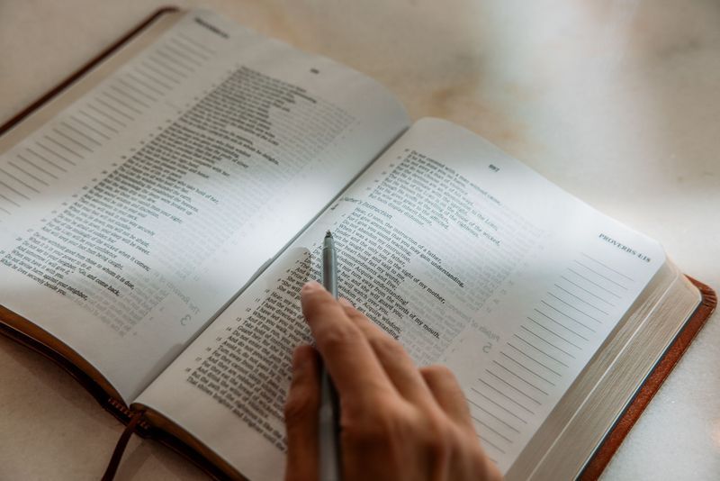 Daily Devotional: The Power of Teamwork | Apr 26, 2022 | Fellowship Church