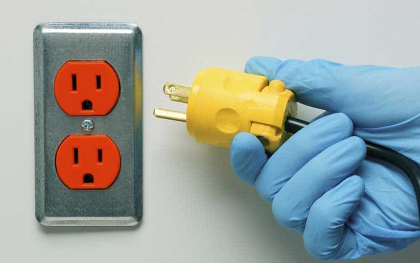 ¿Te sientes aislado o desconectado de los demás?