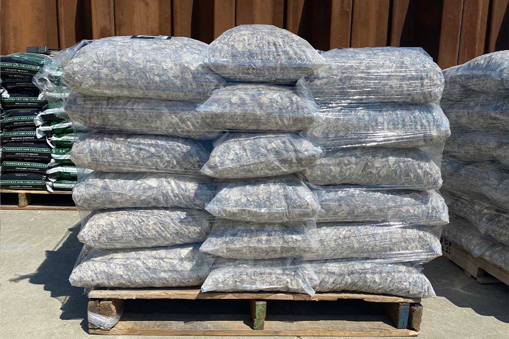 Quahog Shells (.5 cu ft) - Toscana Corporation