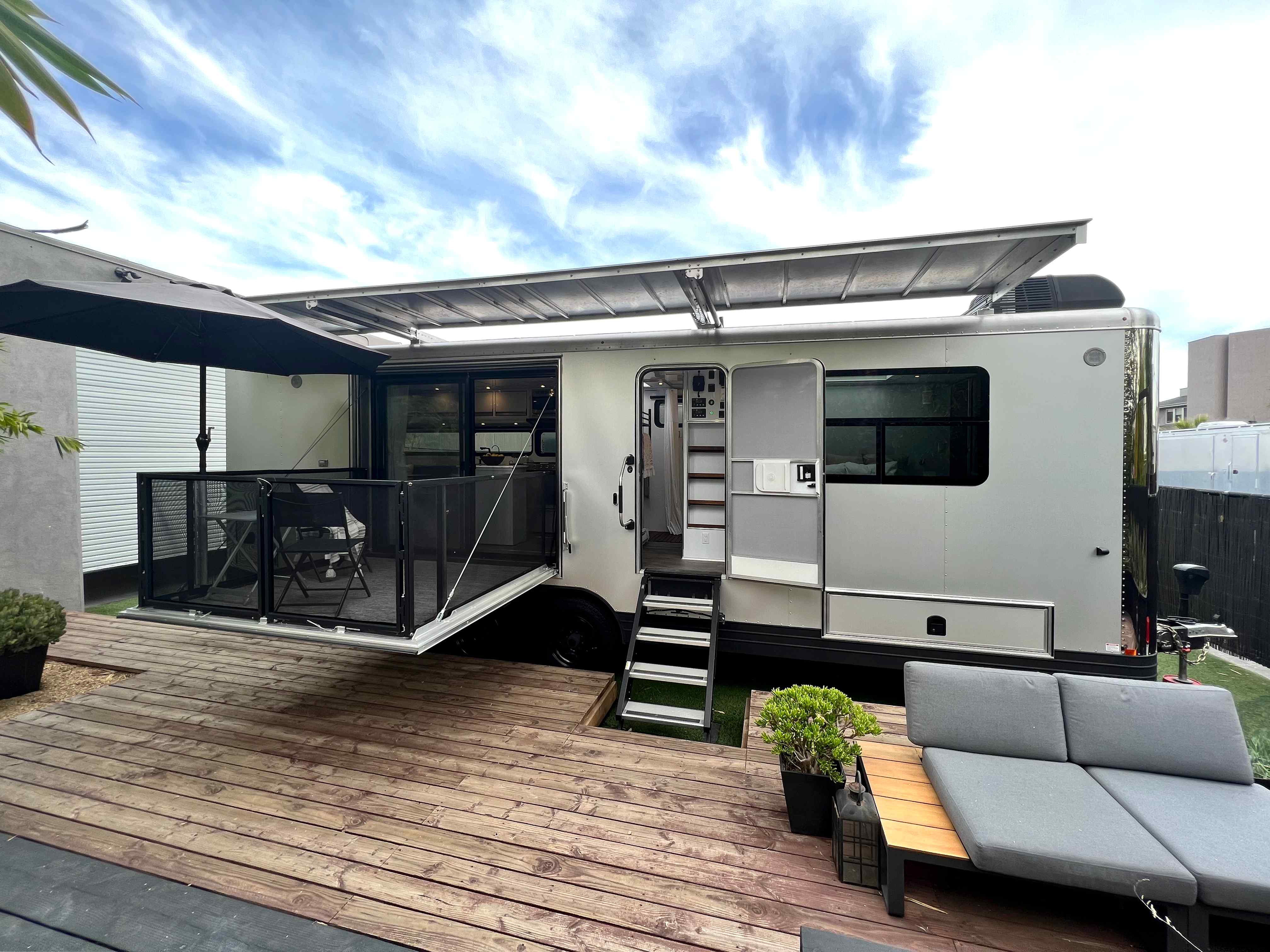 2021 PRO Living Vehicle