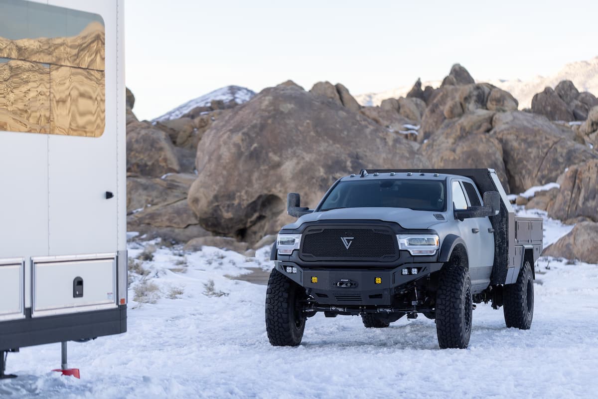Top 5 Features of Winter Ready Travel Trailers