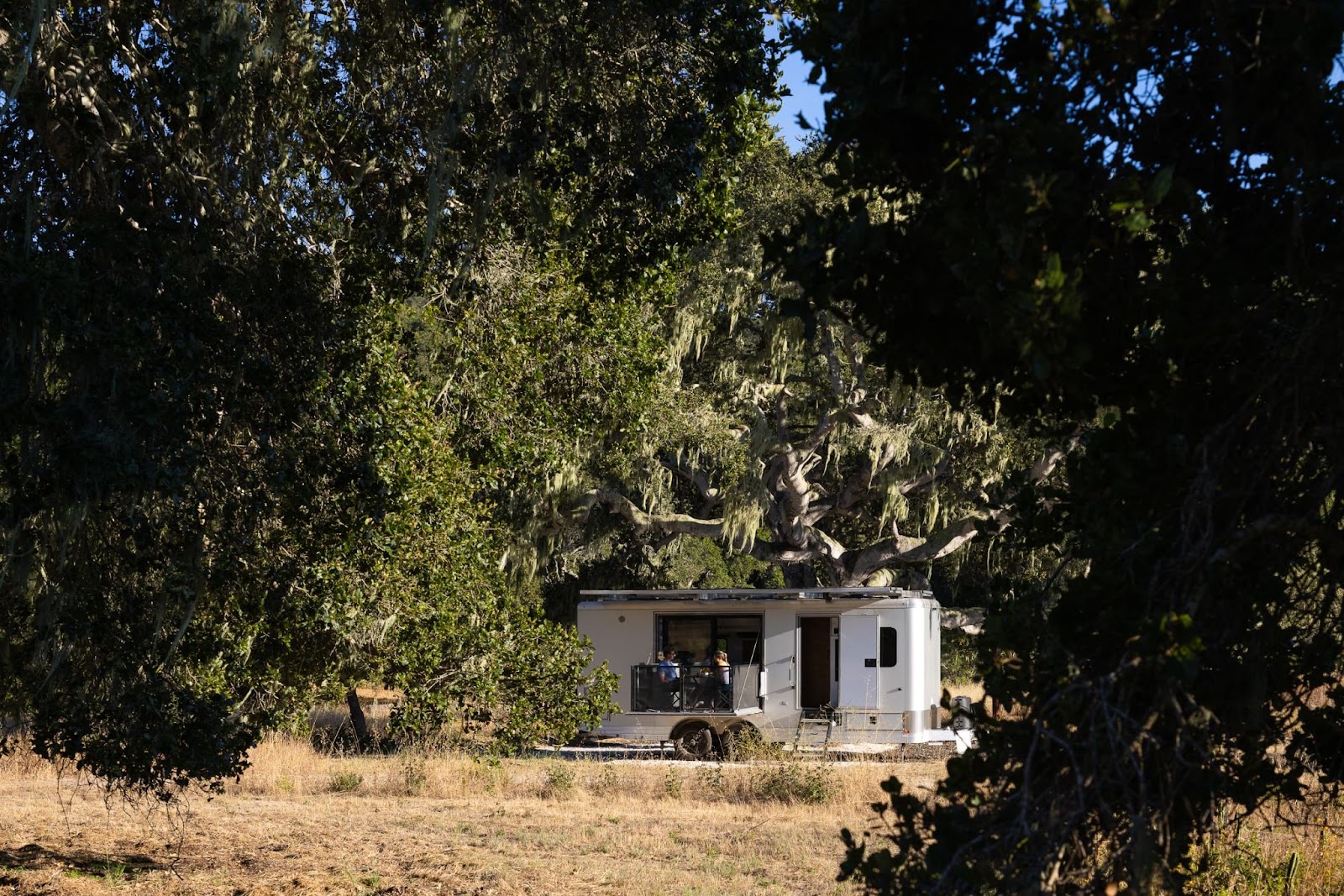 The Ultimate Guide to the Top 25 Apps for Enhancing Your Off-Grid ...