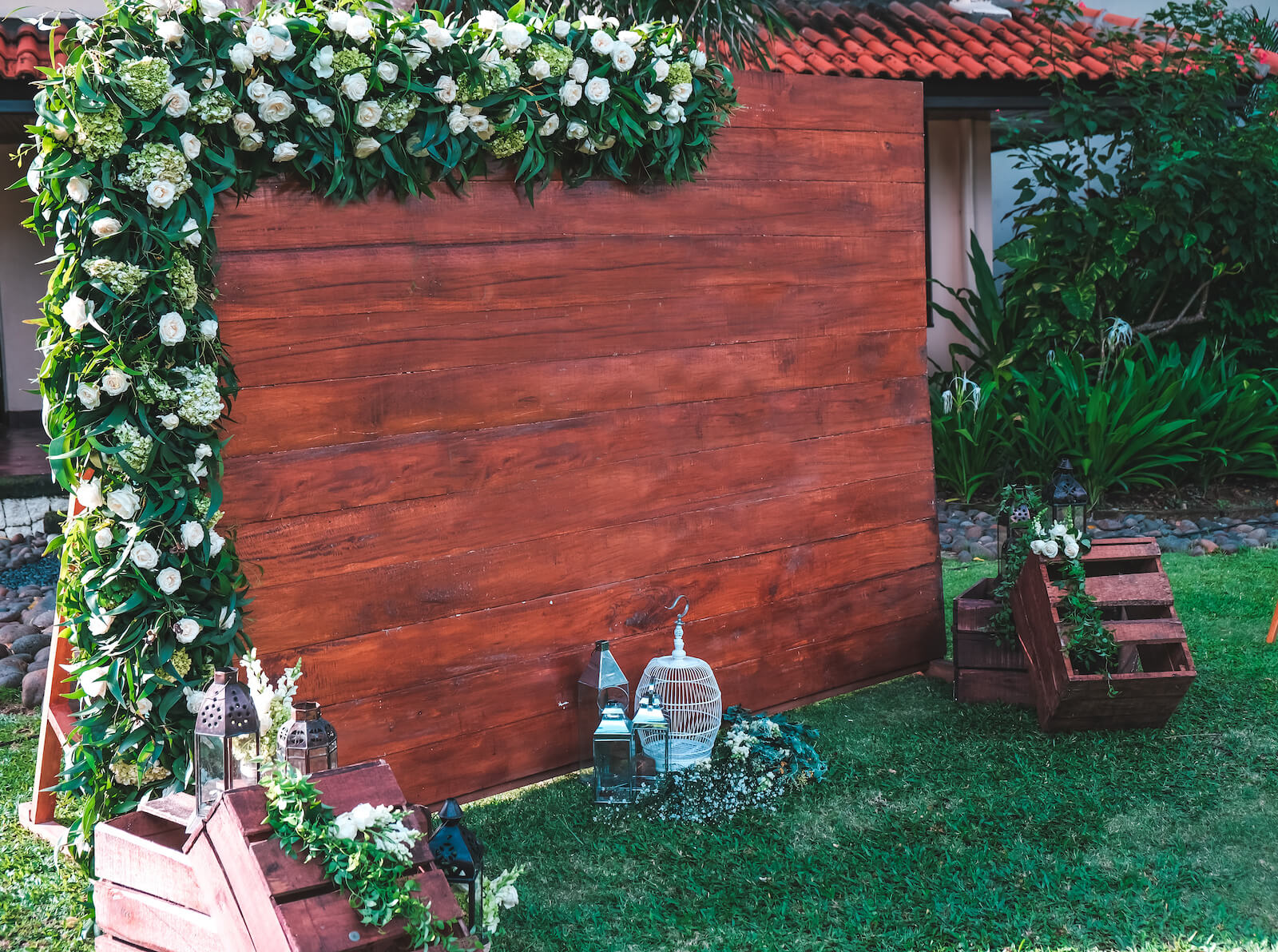 Photo Booth Backdrops That Will Wow Your Guests | RMF Entertainment ...