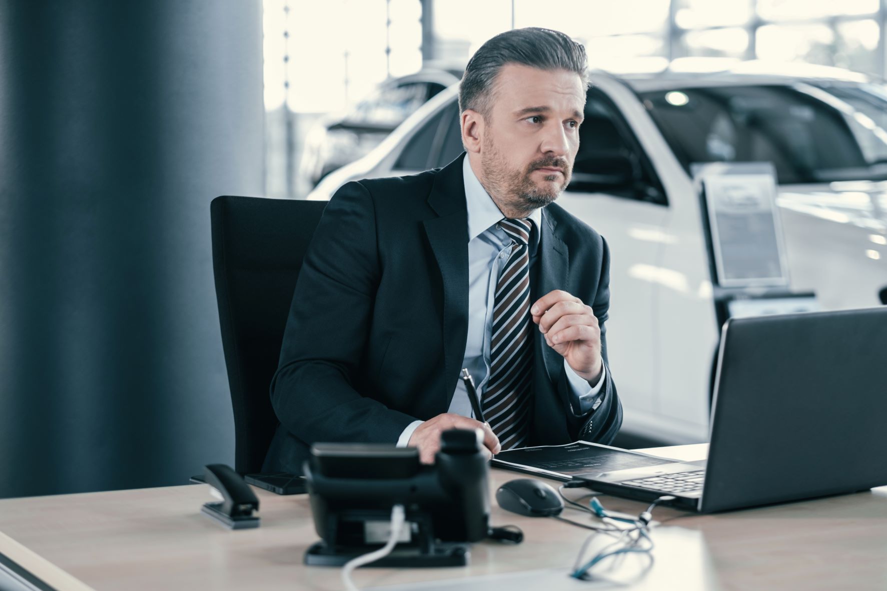 How To Be a Leader at Your Dealership