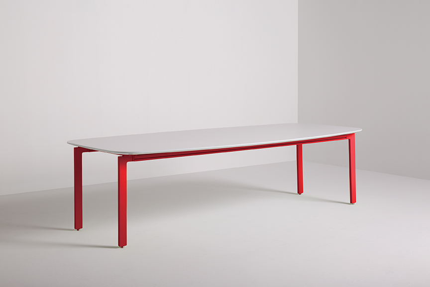Nomad® Table