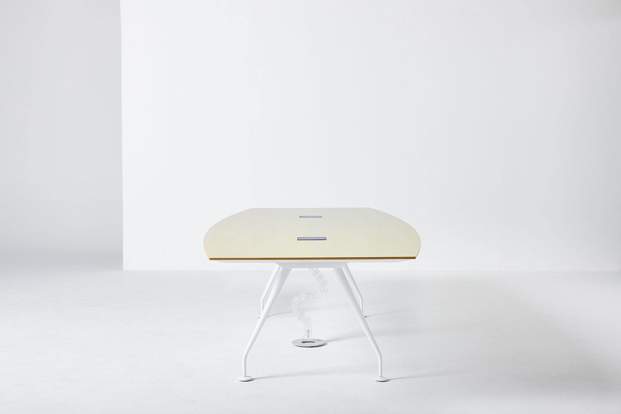 Vox® Conference - Taper Base