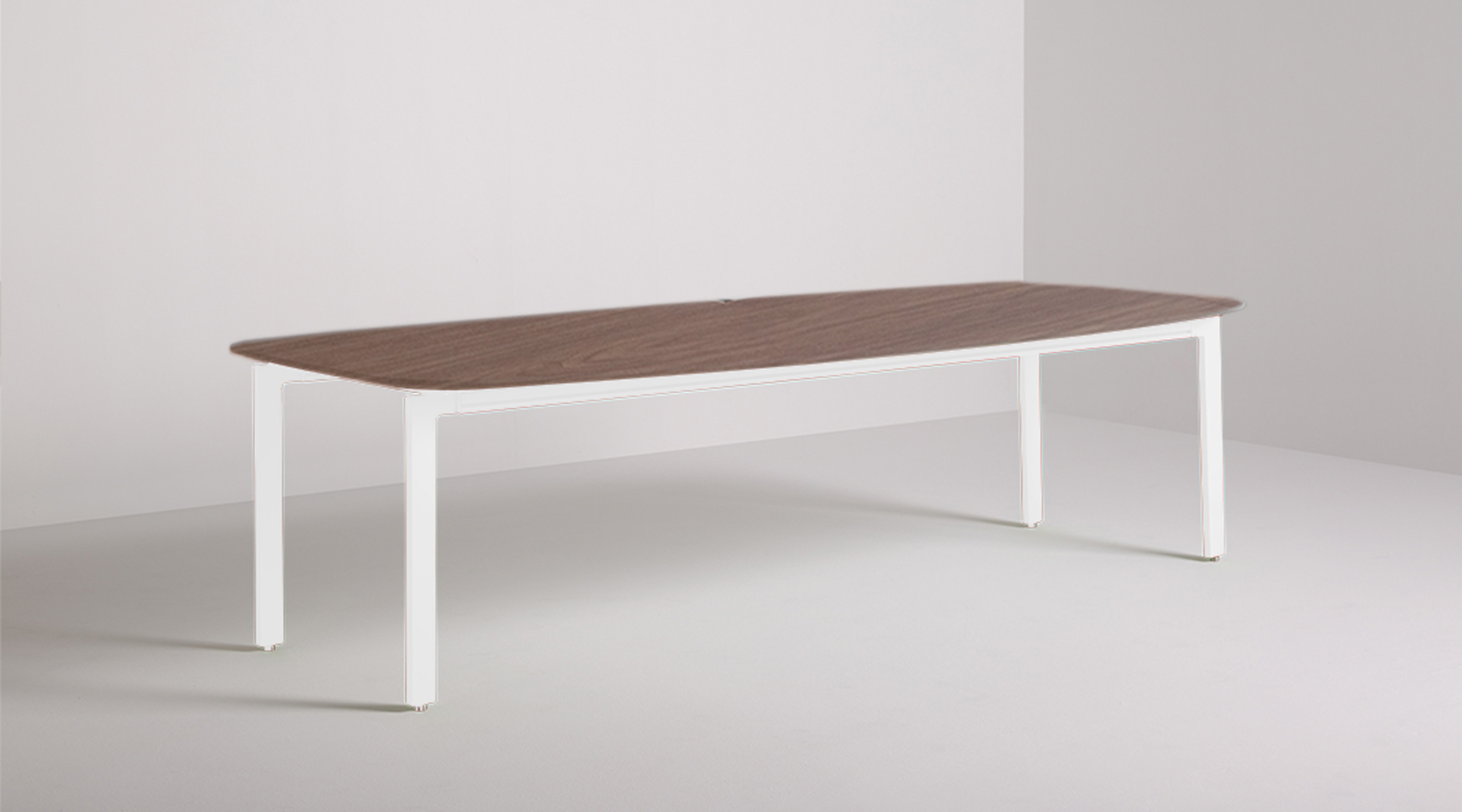 Nomad® Table
