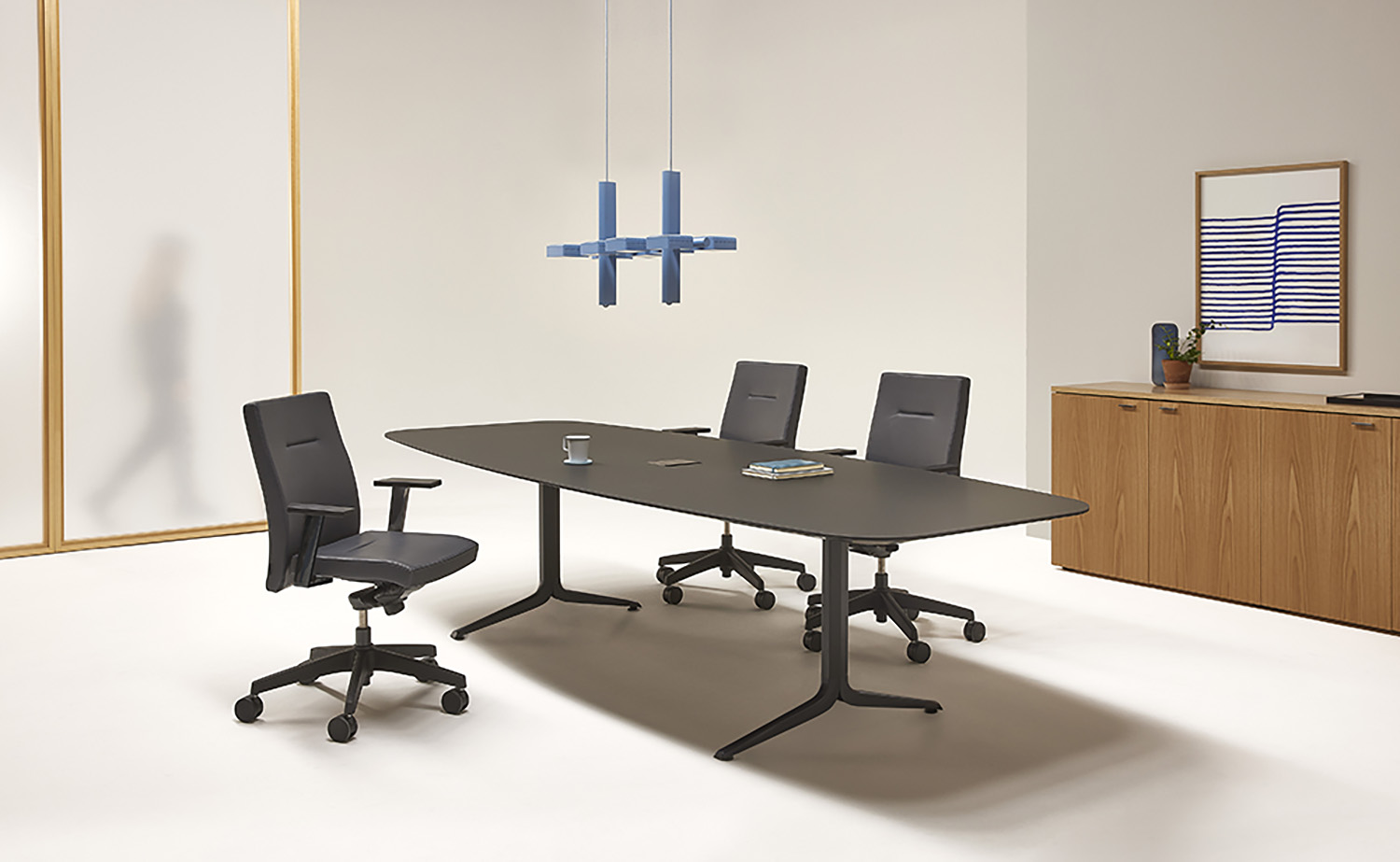 Gateway™ Edge Conference Table