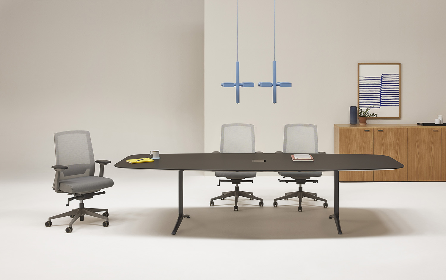 Gateway™ Edge Conference Table
