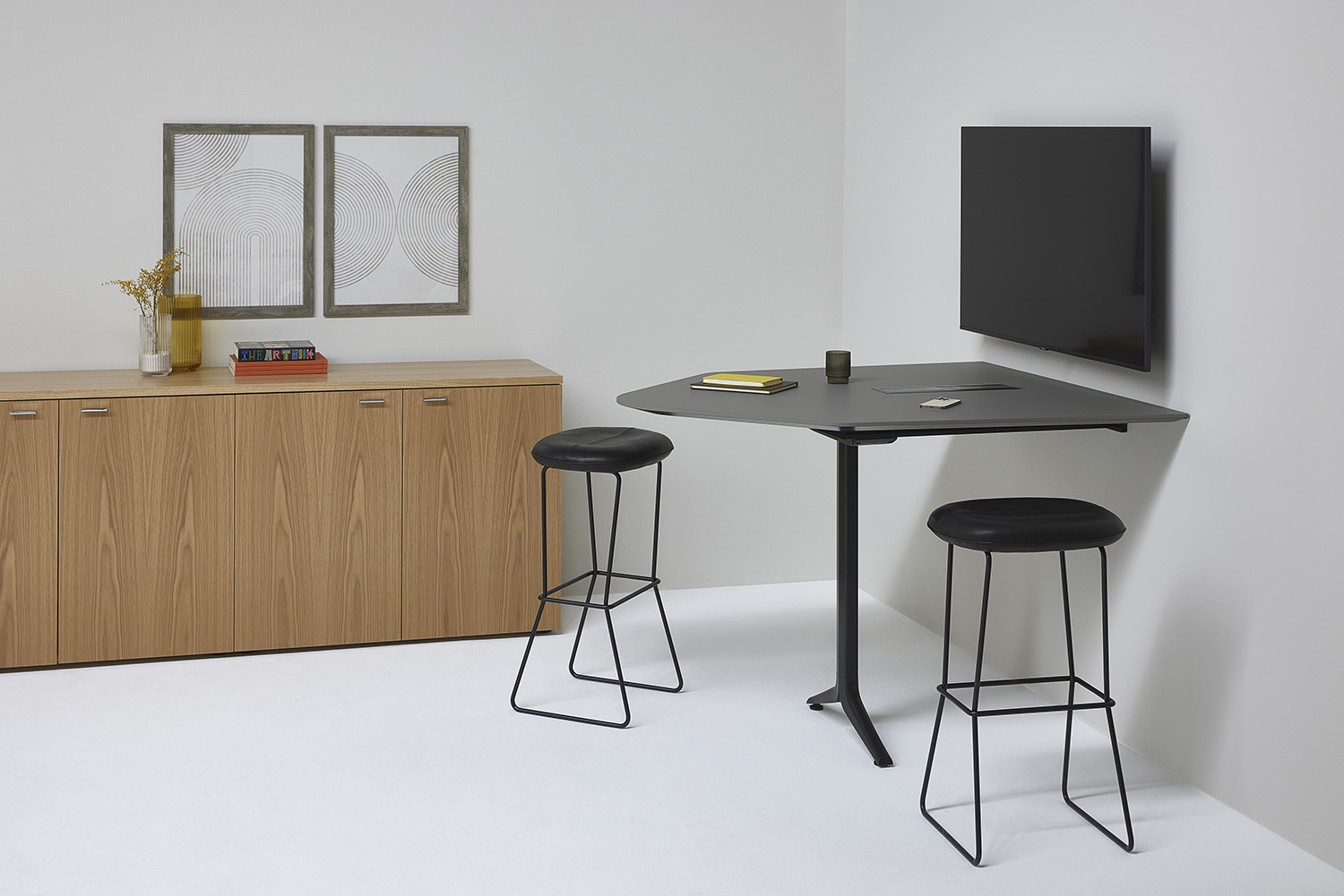 Gateway™ Edge Wall Mounted