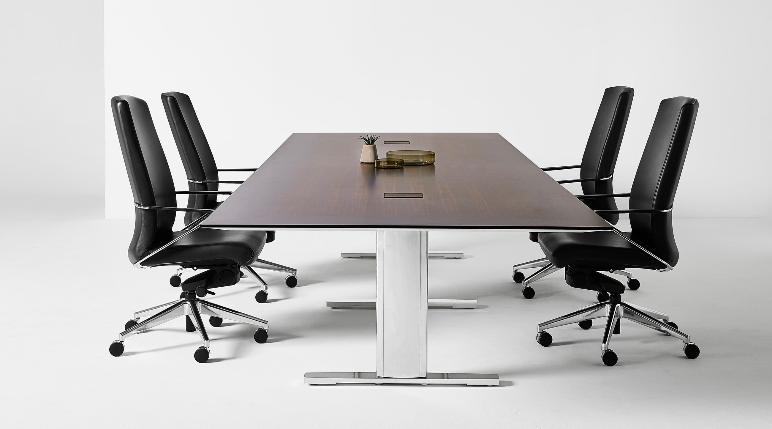 Vox Conference - T-Leg