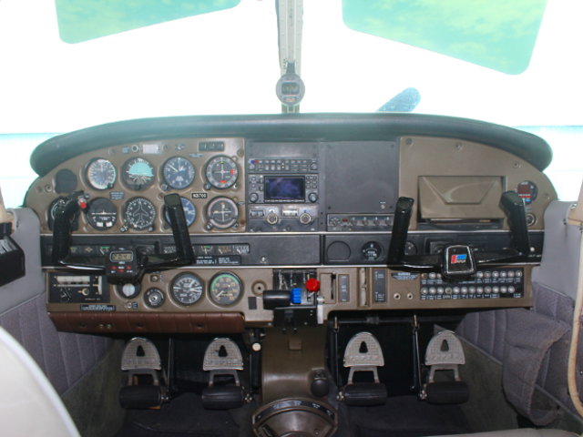 1978 Piper Cherokee Six PA32-300 | Northwest Flyers