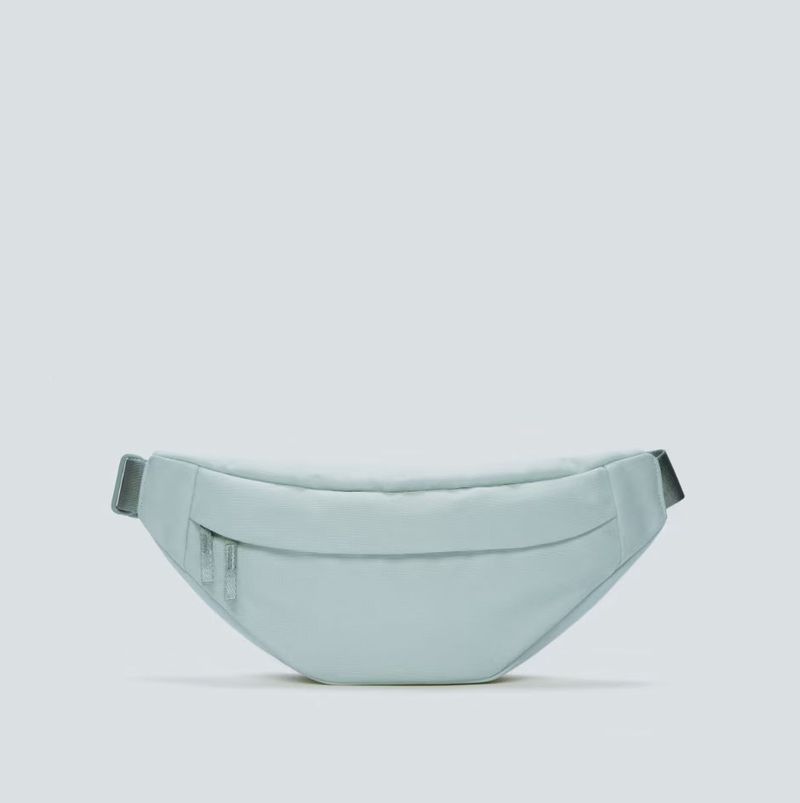 Best Fanny Packs + Crossbody Bags for Women (2022) | The Quality Edit